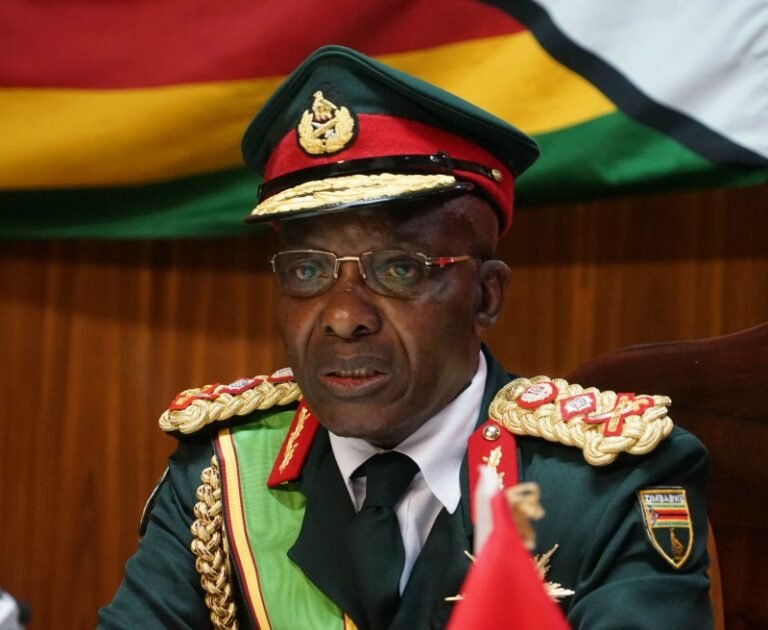 The Zimbabwe National Army Commander General Edzai Chimonyo has died ...